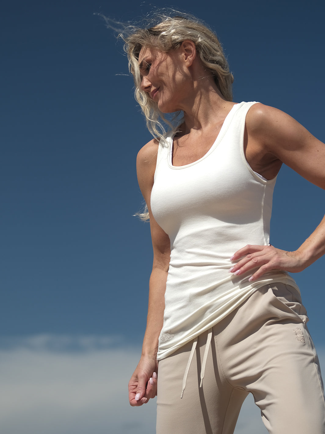 Lux Tank White – Heart of Lule EU